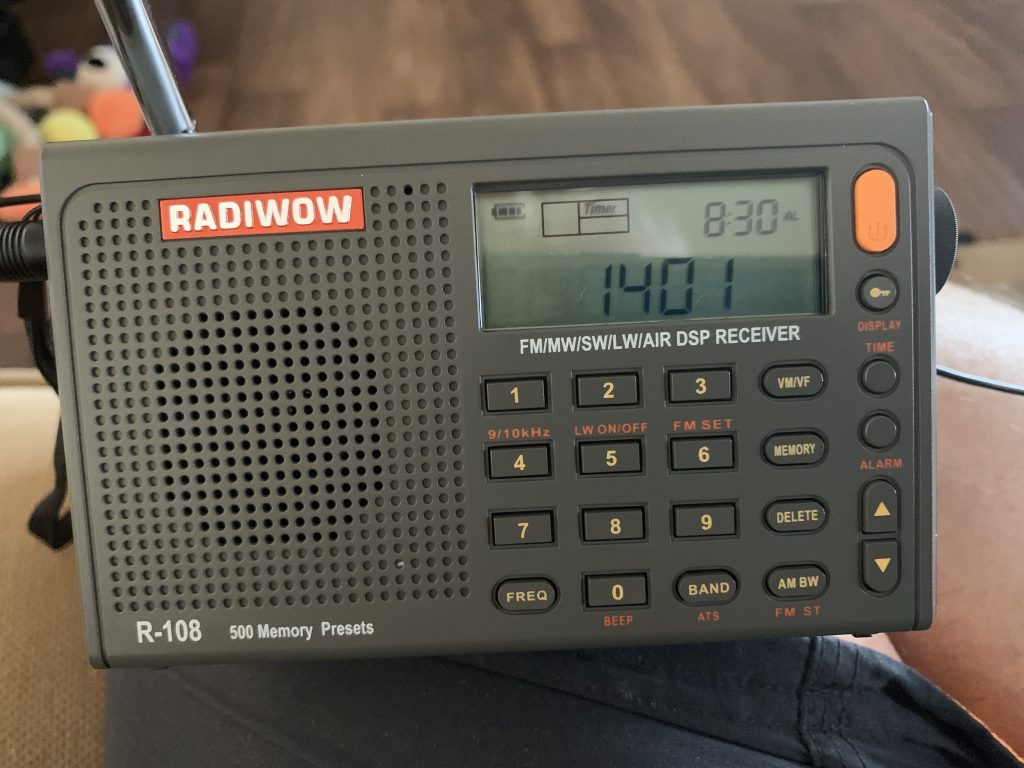 Radiwow XHDATA R-108 Short Wave Radio Review - John's Tech Blog