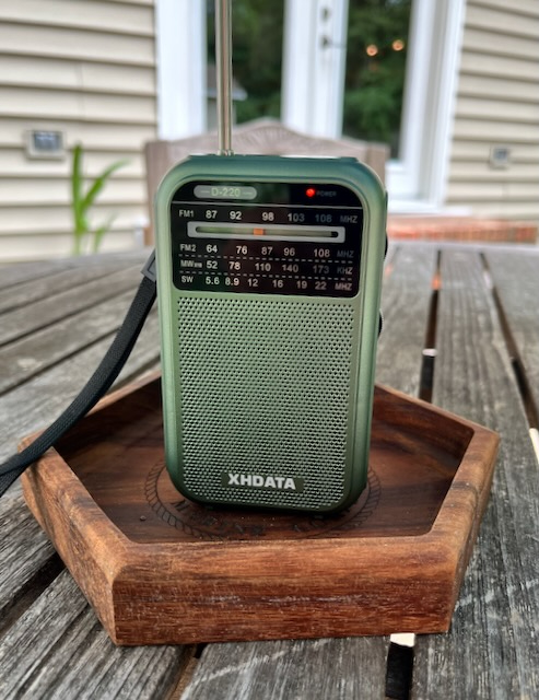 XHDATA D-220 Review - John's Tech Blog