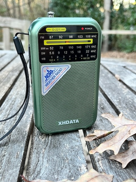 XHDATA D-221 Radio Review - John's Tech Blog